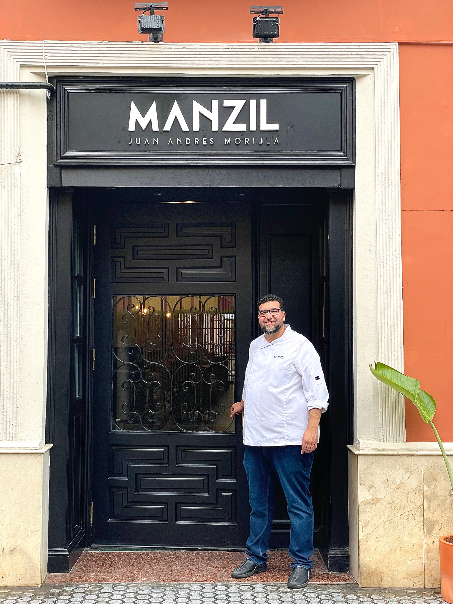 Manzil : The best new restaurant in Seville - TRAVELIFE Magazine